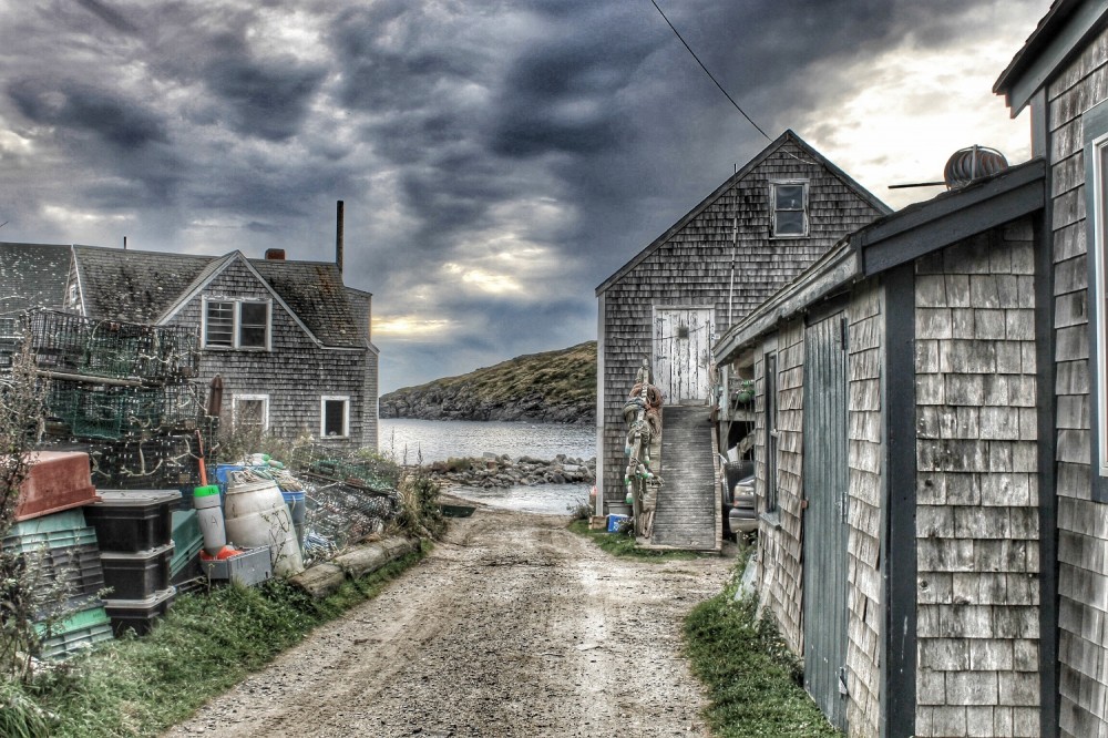 Fish House Road – Monhegan Commons